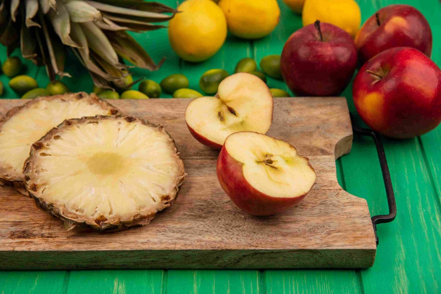 Why are Apple Combinations Dominating the 2025 Juice Trends? - Falmont